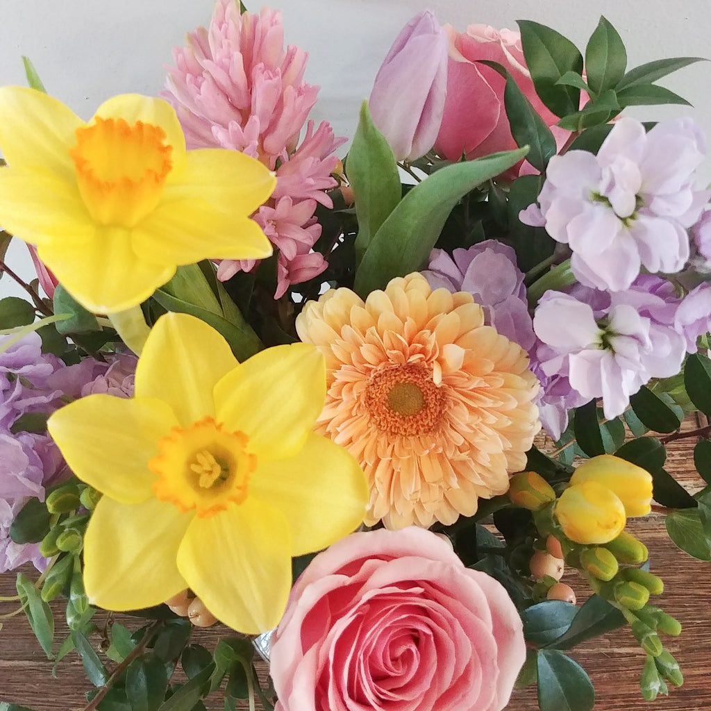 Spring Fragrance – Ithaca Flower Shop